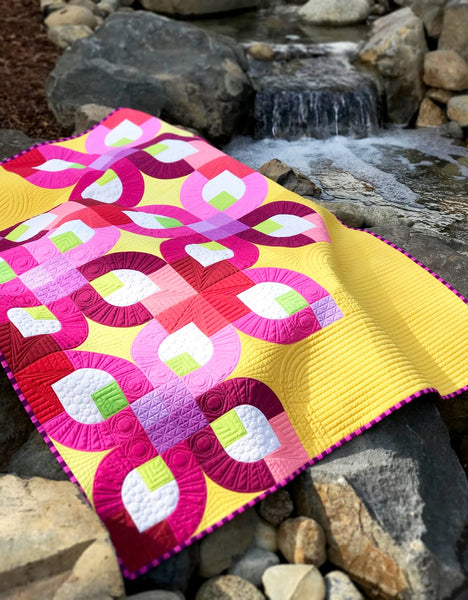 Trellis | Quilt Pattern | Quiltachusetts – Little Fabric Shop